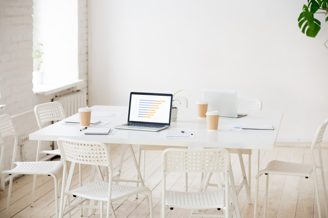 What is a Meeting Room App? Features, Benefits, and the Future of Smart ...